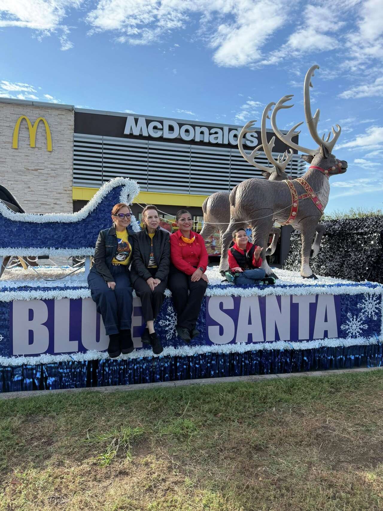 Toy donations add ‘holiday magic’ to Laredo’s Coffee with a Cop event