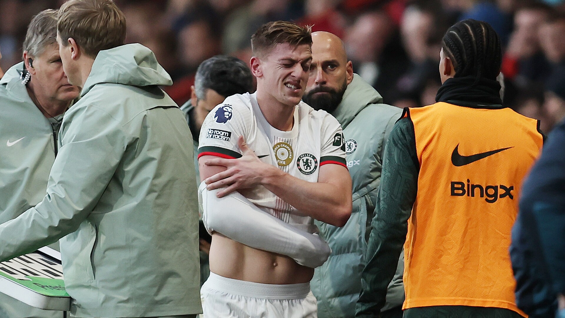 Liam Delap injury news, latest update after Chelsea star forced off at ...