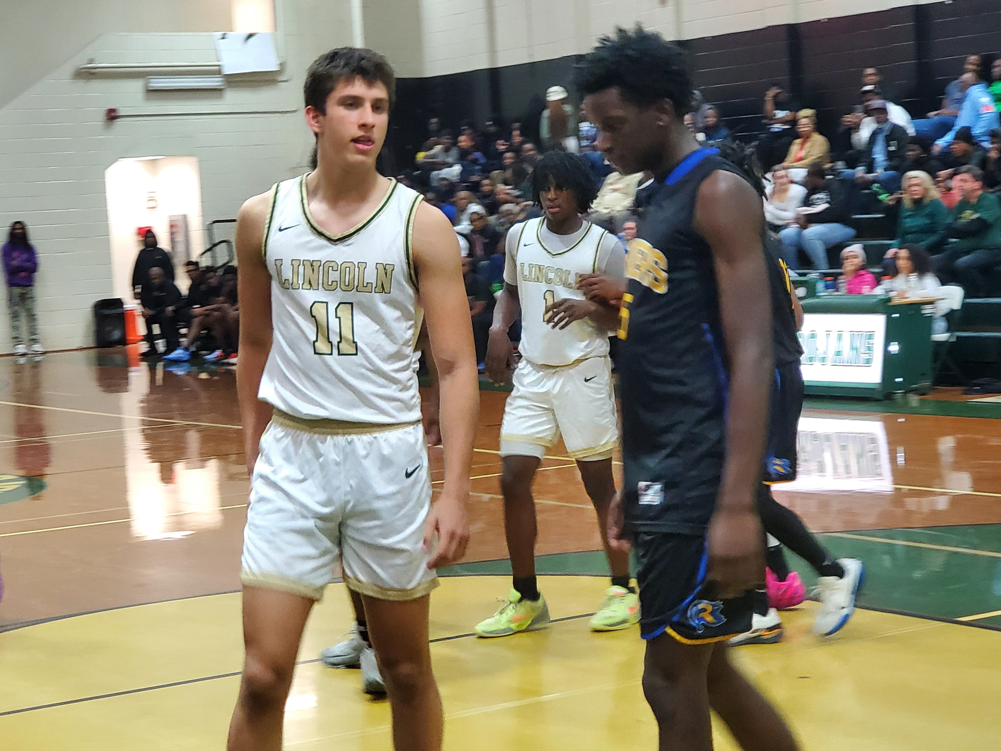 Big Bend basketball power rankings: Lincoln stays perfect, Godby rebounds