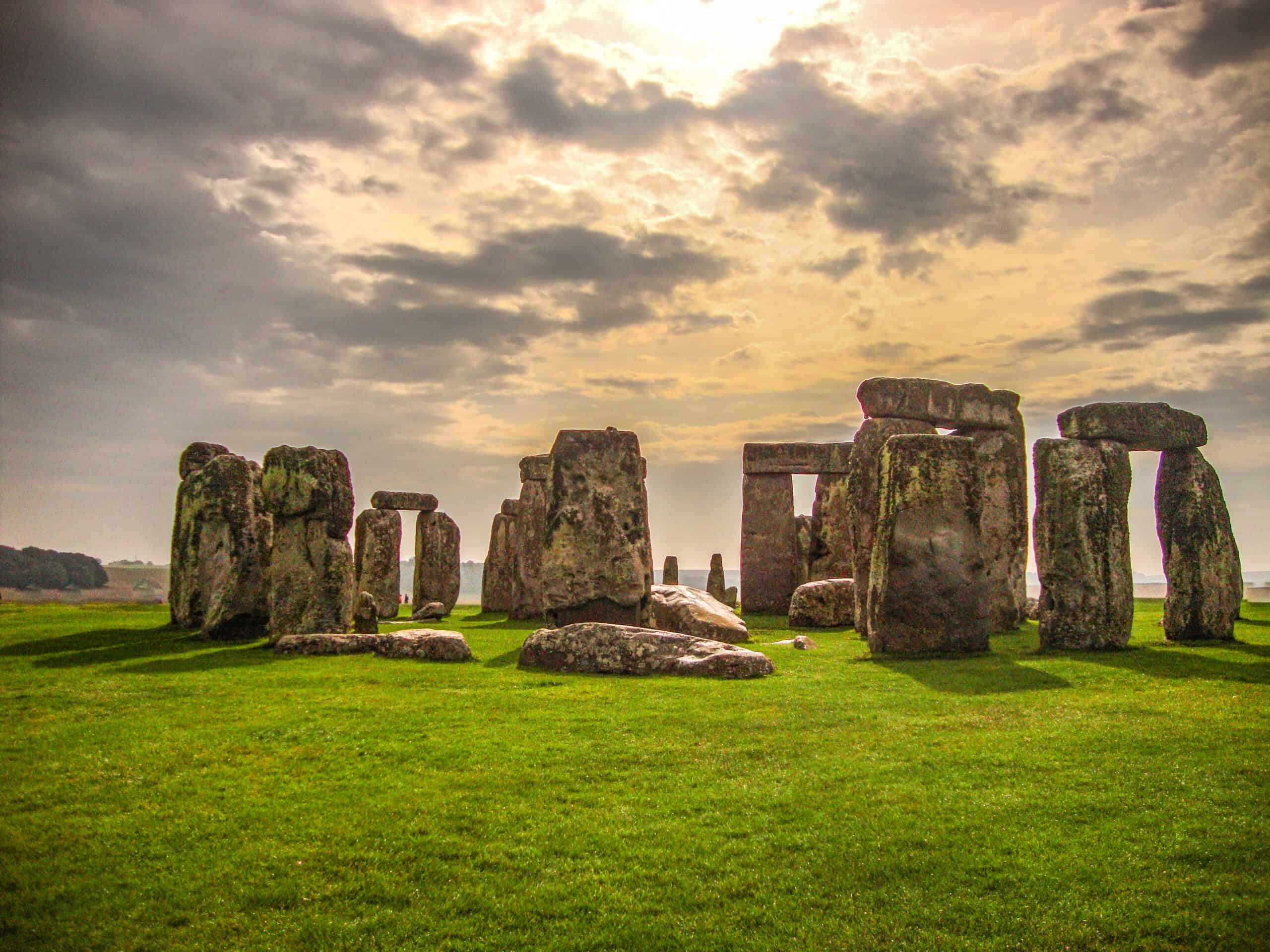 15 archaeological finds that stump historians today