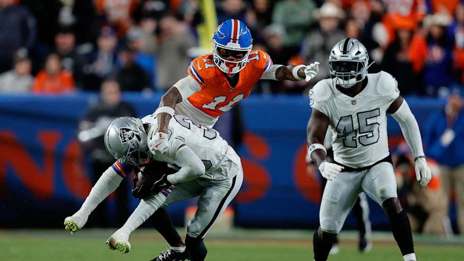 How Raiders' Plan Against Broncos is Different the Second Time Around