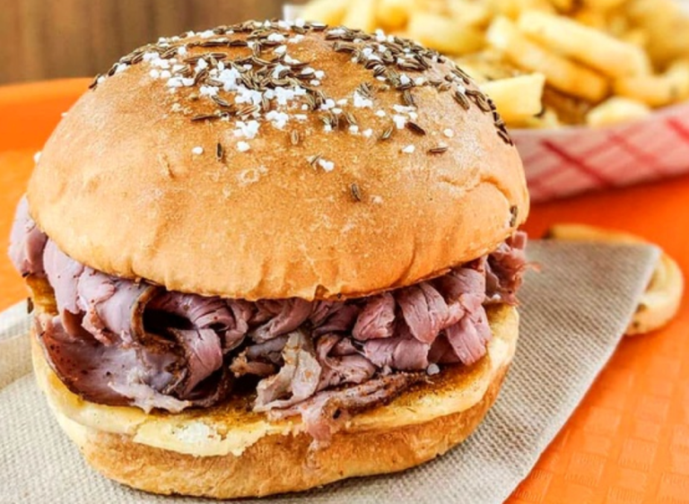5 chain restaurants with the best roast beef, according to chefs