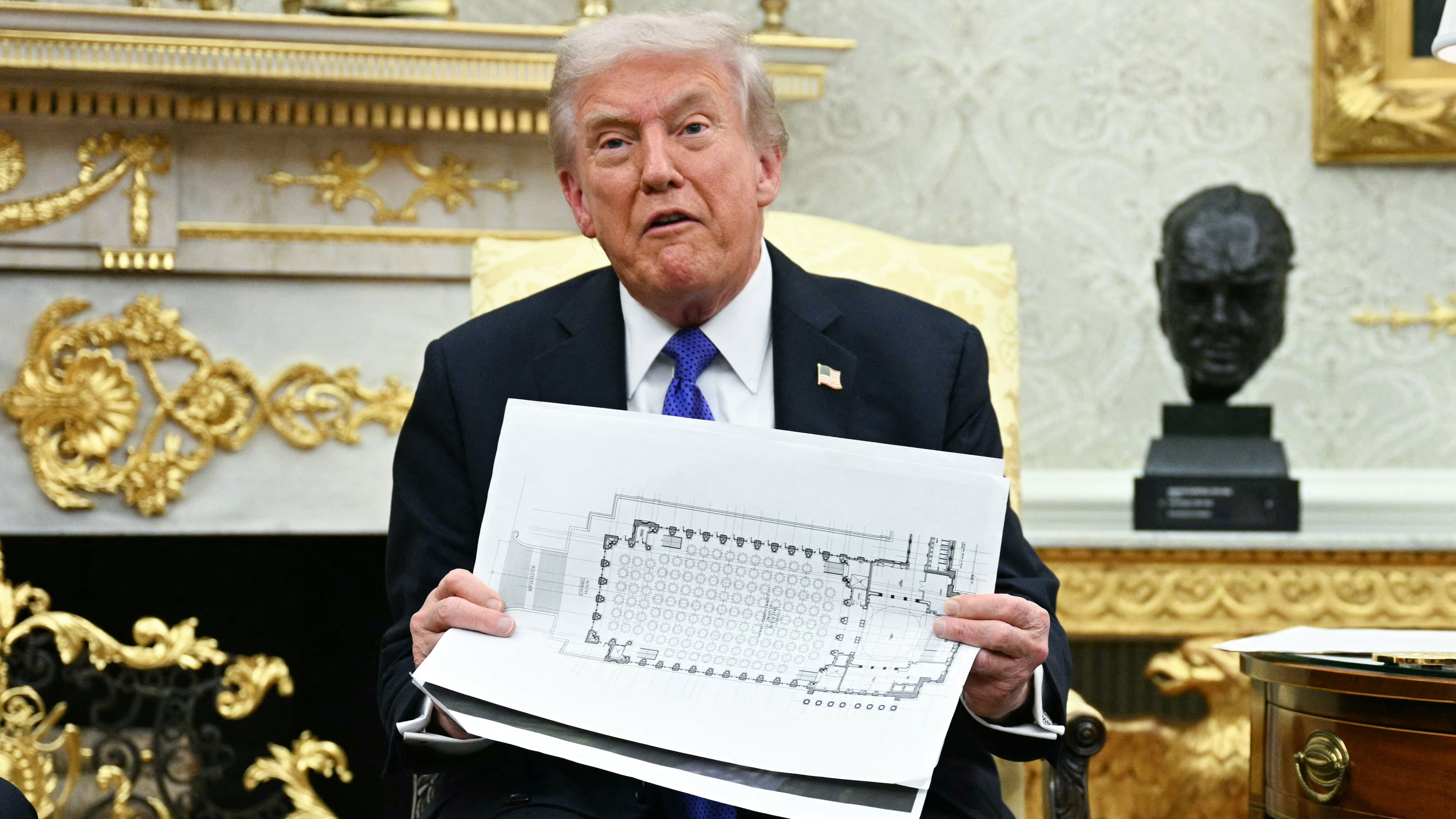 Trump unleashes 450-word rant about vanity project as nation reels