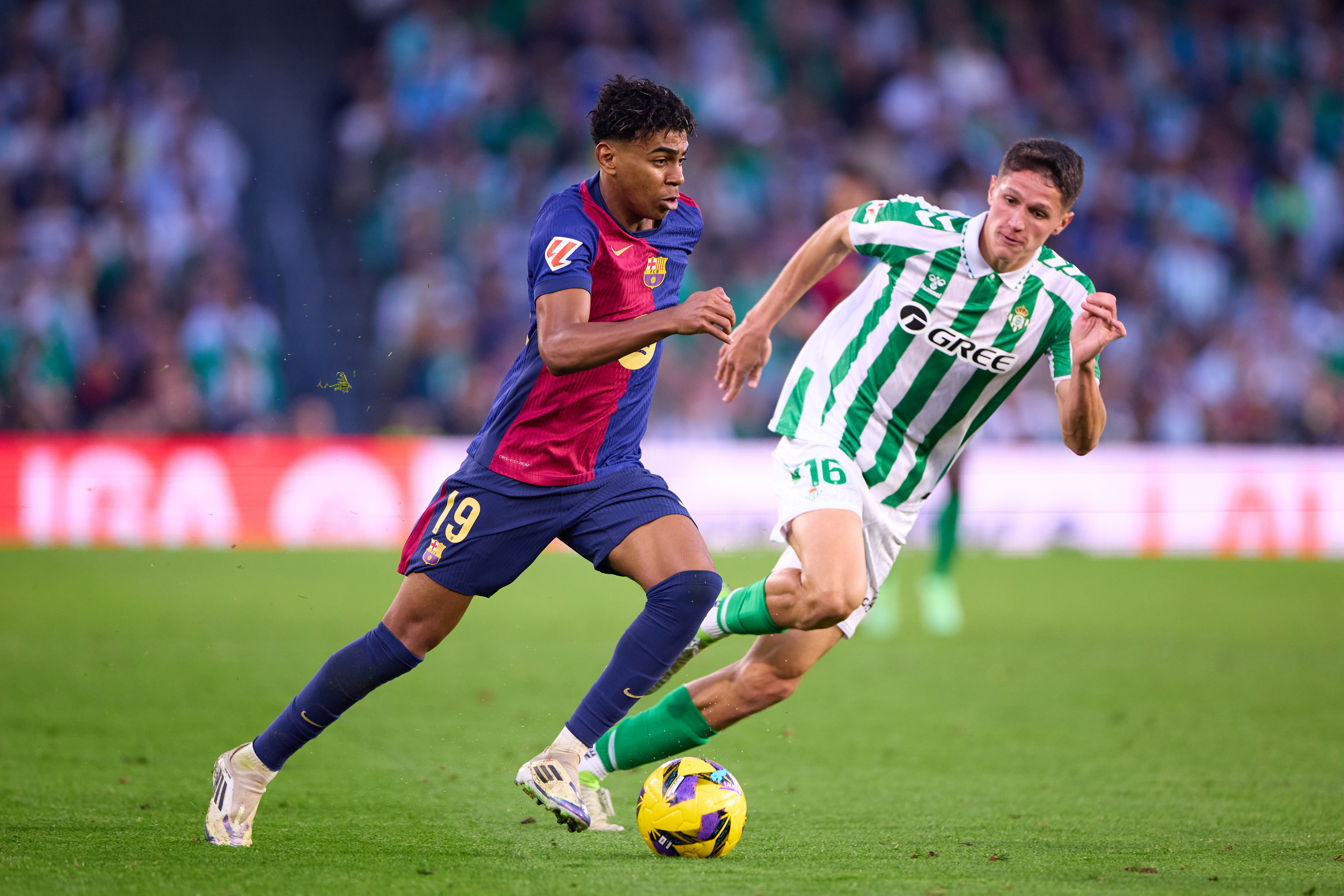 How to watch Real Betis vs Barcelona: Live stream La Liga, TV channel