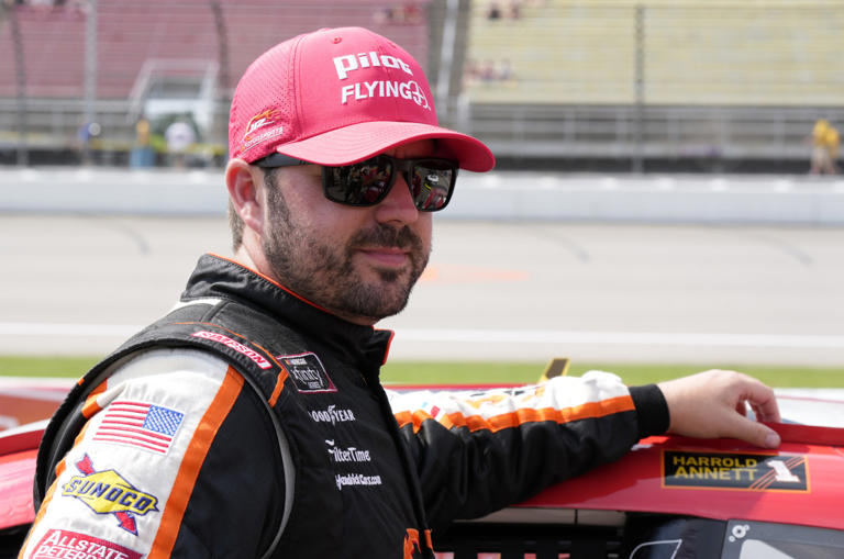 NASCAR community shares tributes after Michael Annett's sudden death