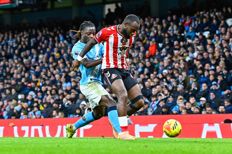 Phil Smith's Sunderland player ratings v Brentford as duo impress but ...