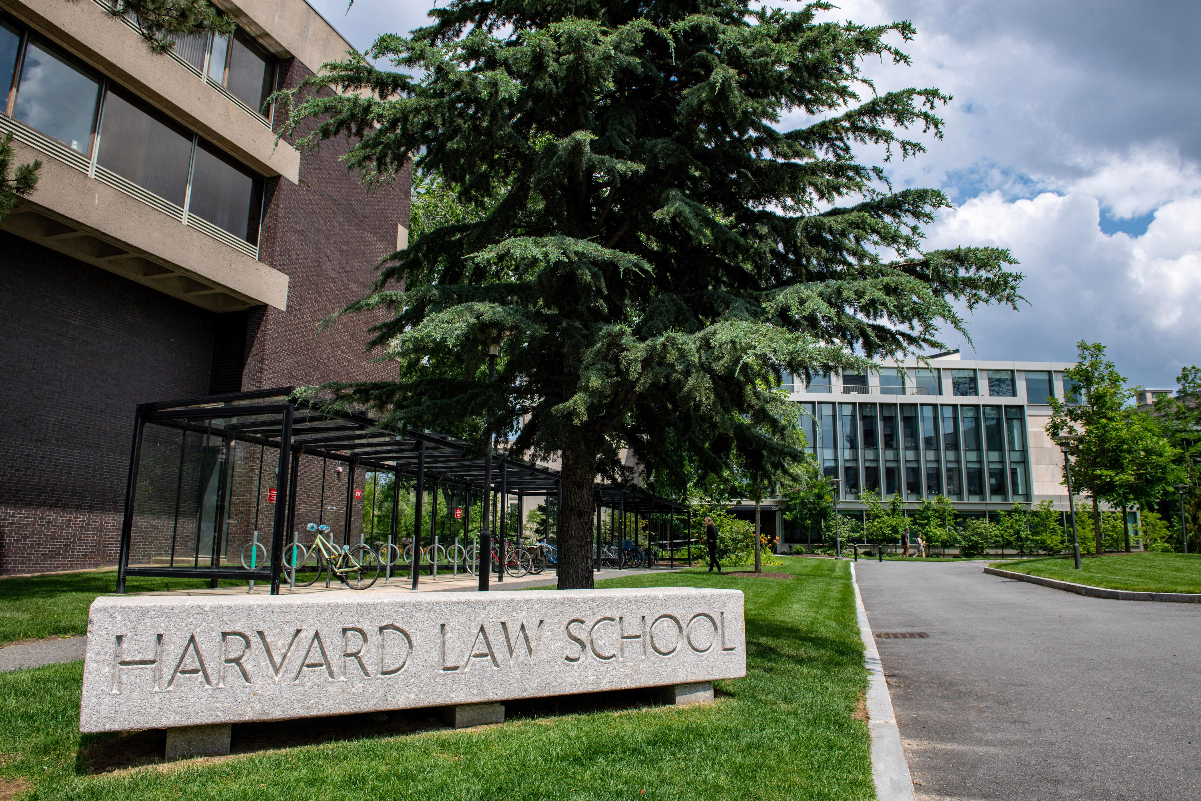 How Massachusetts law schools rank nationally: Tuition, LSAT, etc.