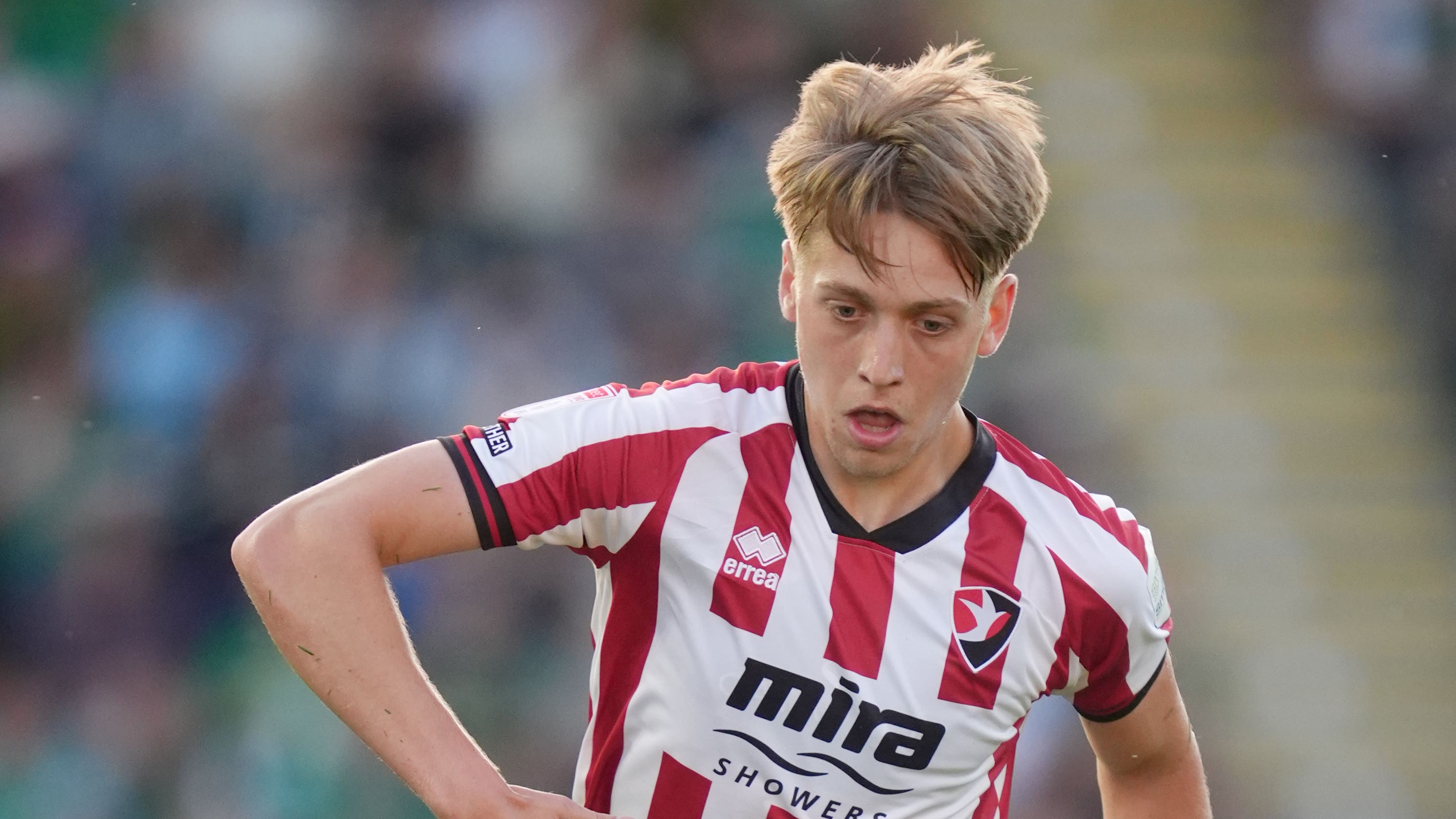 Cheltenham come from behind to beat Buxton and reach FA Cup third round