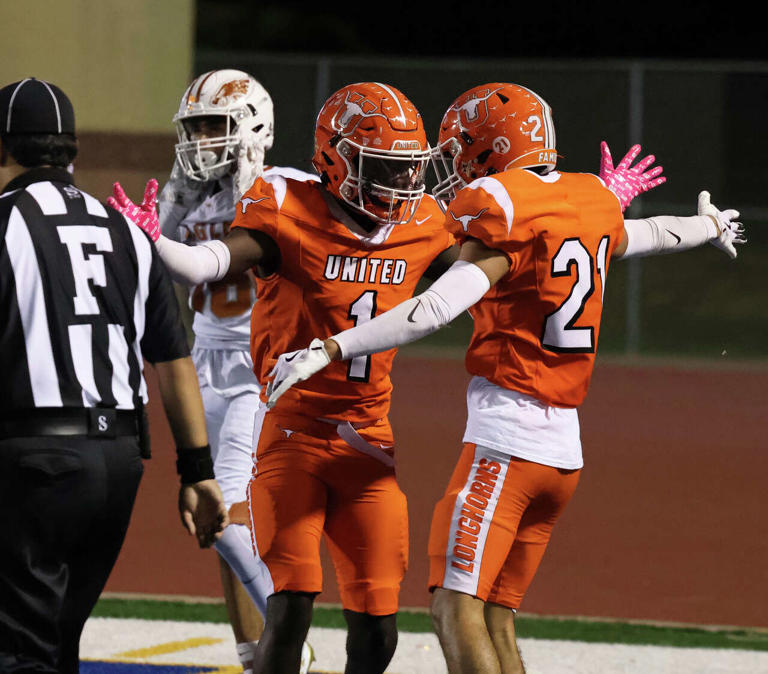 Laredo athletes excel in the classroom, earn academic all-state status