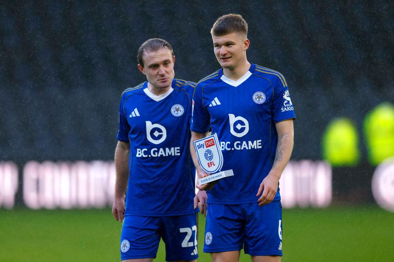 What Marti Cifuentes told Oliver Skipp before Leicester City midfielder ...