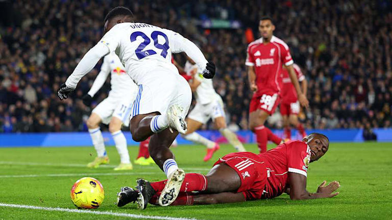 Liverpool player ratings vs. Leeds: Stoppage-time strike piles more ...