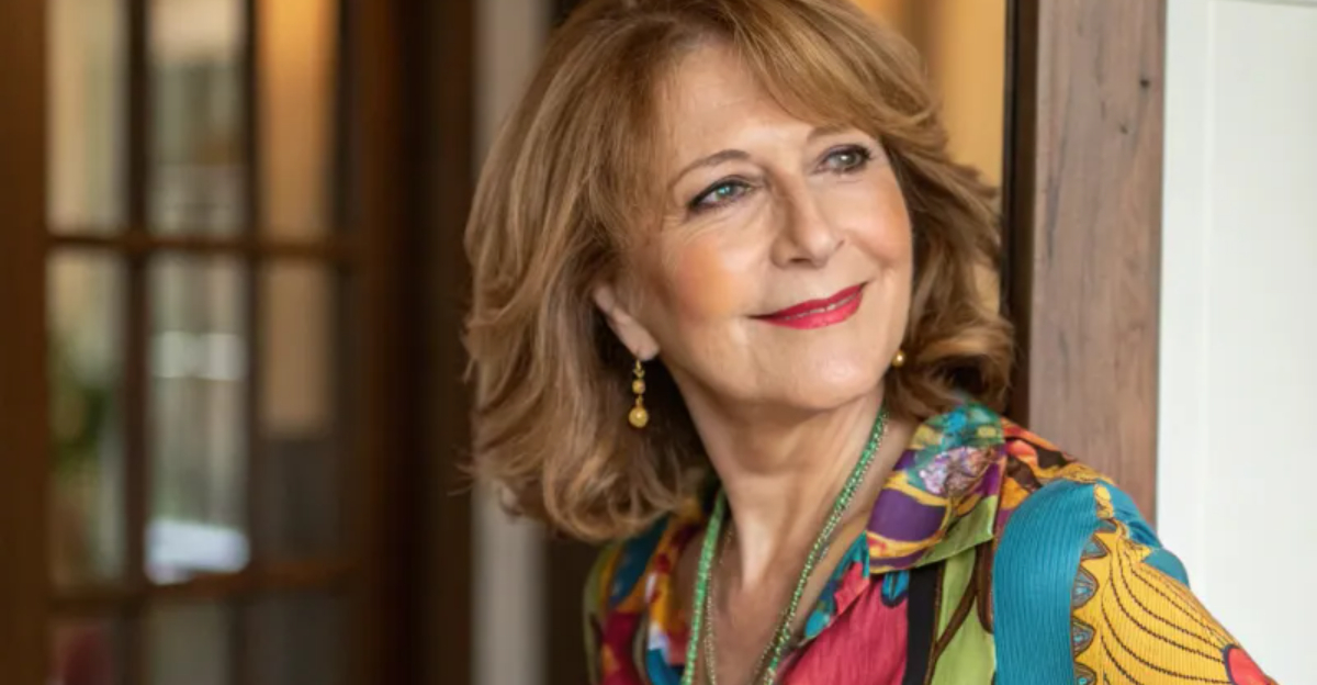 12 fashion mistakes women over 60 avoid at all costs