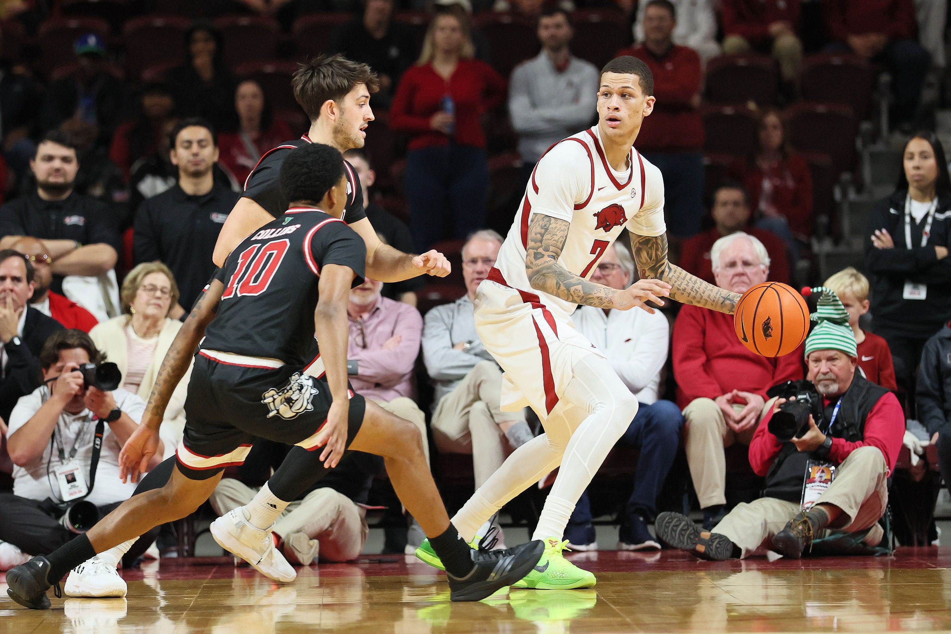Arkansas basketball rides hot second half, downs Fresno State