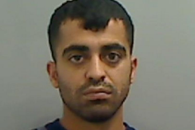 £3k kitchen roll cocaine stash uncovered in IT worker's home after he ...