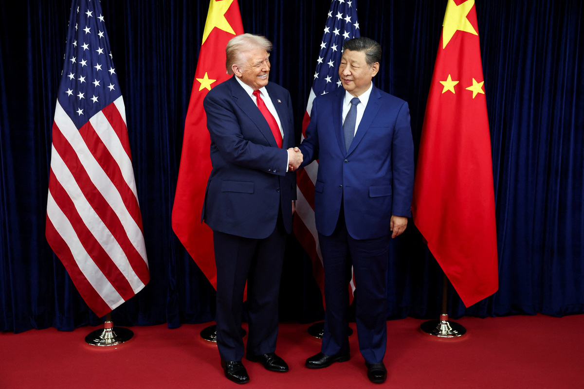 Trump hails "amazing meeting" with Xi and announces raft of deals with ...