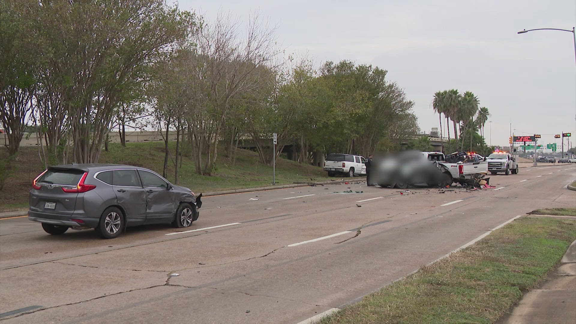 Houston man charged in deadly crash, series of armed carjackings near ...