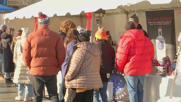 Sixth annual Downtown Albany Hot Chocolate Stroll kicks off