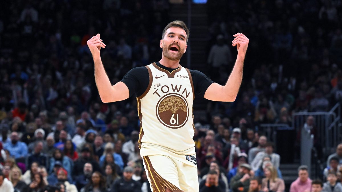 Warriors follow unlikely superhero Pat Spencer to encouraging win vs ...