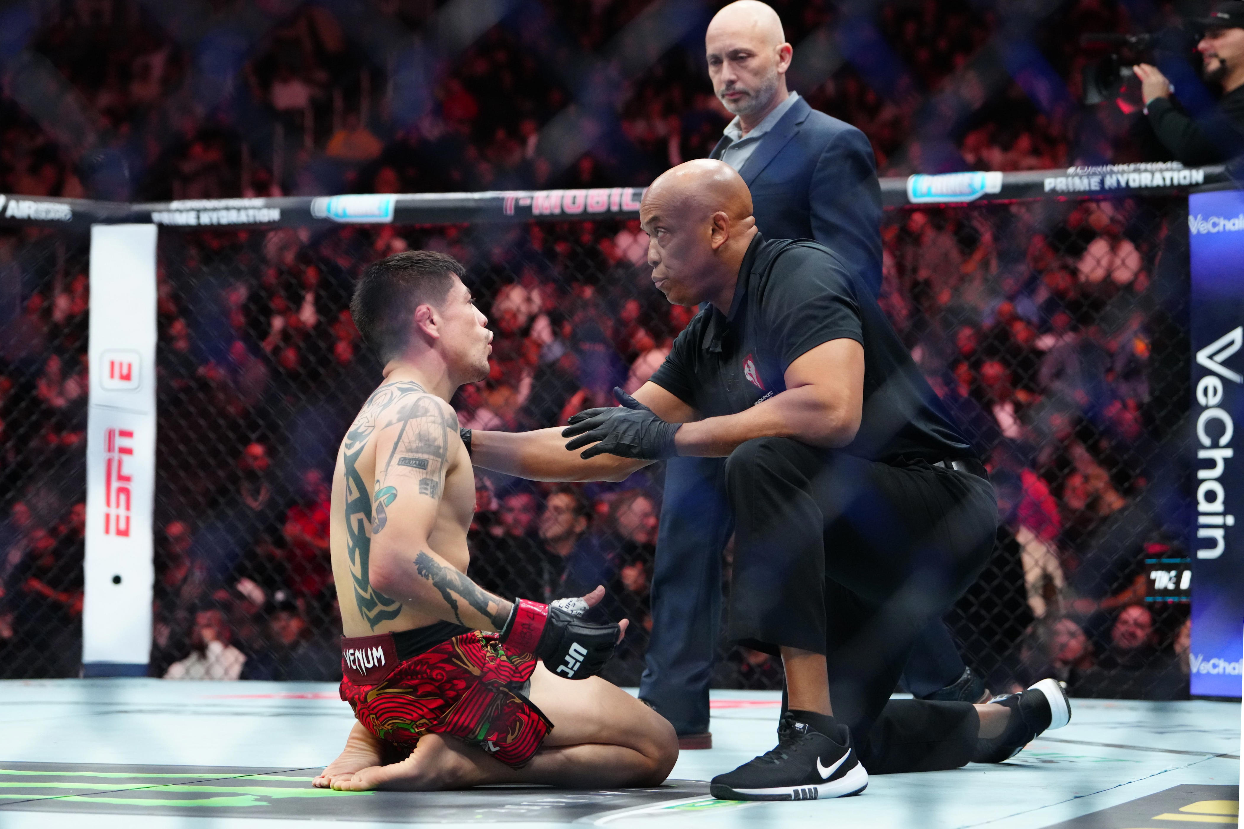 Brandon Moreno critical of referee stoppage in UFC 323 loss