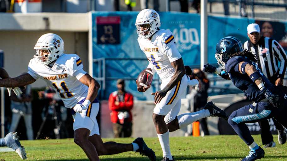 Prairie View A&M upsets Jackson State to claim 2025 Pepsi SWAC football ...