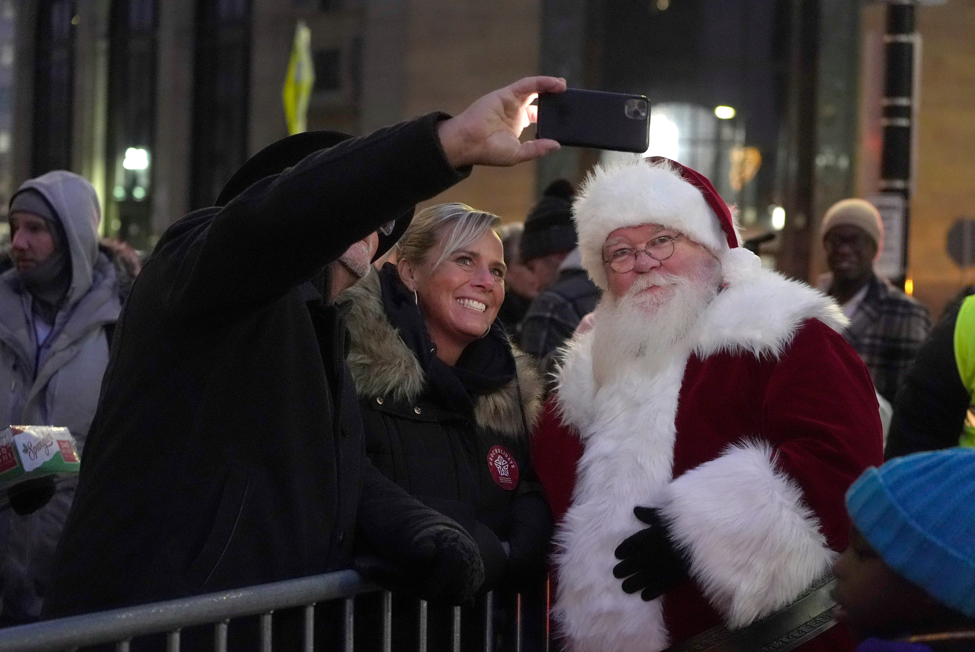 Where is Santa right now? Track Santa's journey live with NORAD