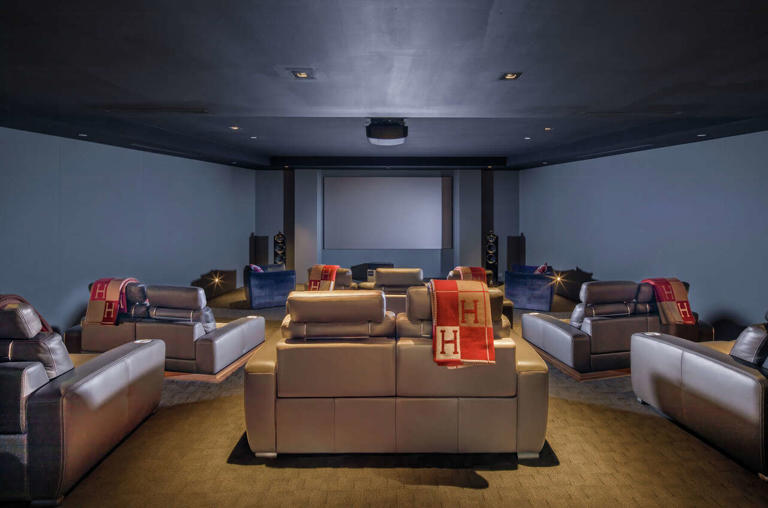 NBA All-Star's former Houston party mansion to be sold to the highest ...