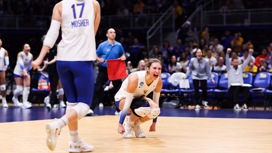 Pitt volleyball sweeps Michigan, makes Sweet 16