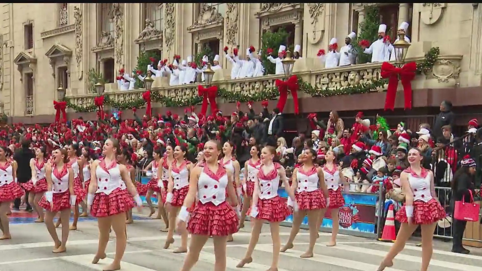Thousands gather for Dallas Holiday Parade filled with floats, bands ...