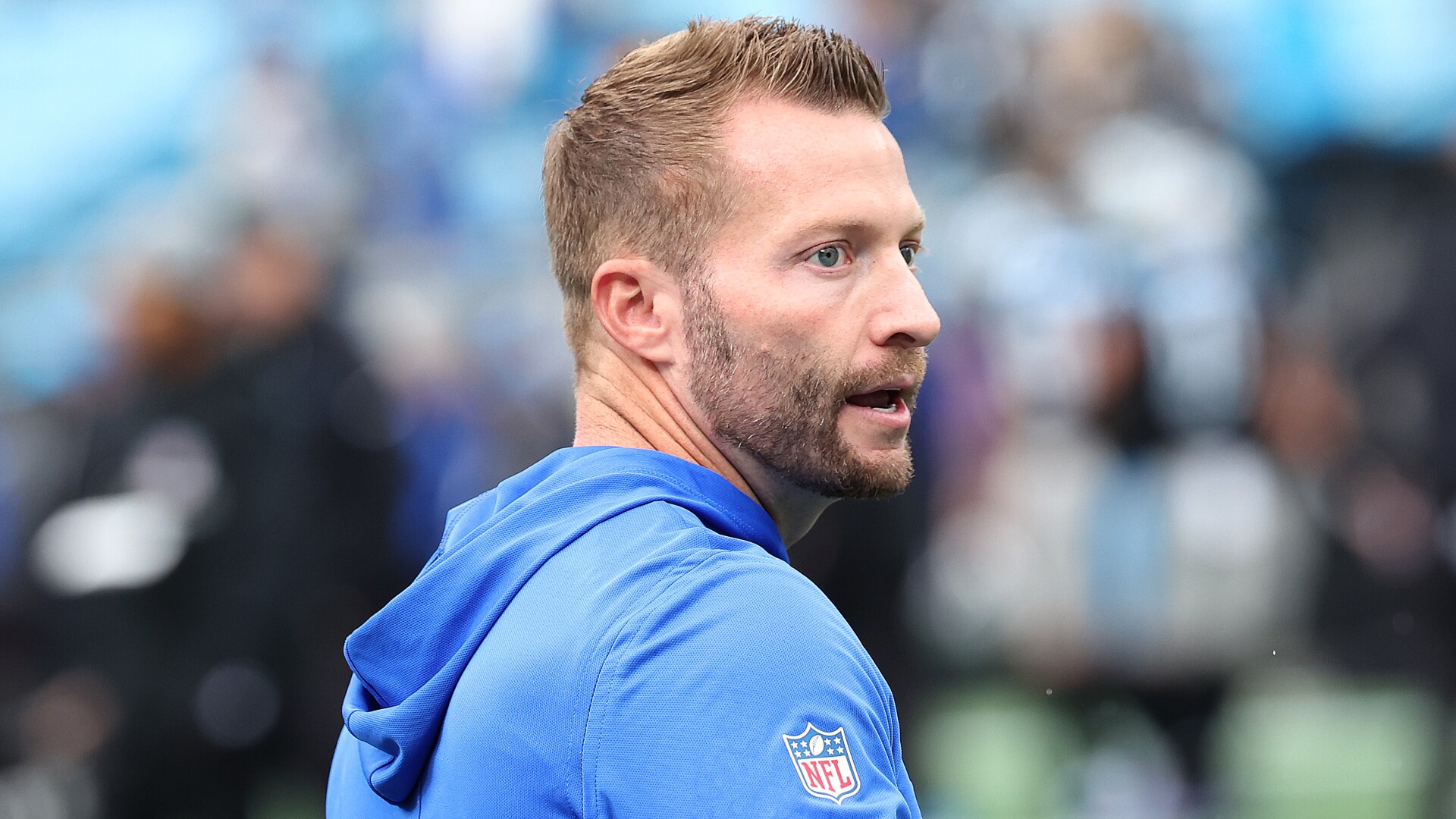 Sean McVay traveling separately from Rams because of illness, but plans ...