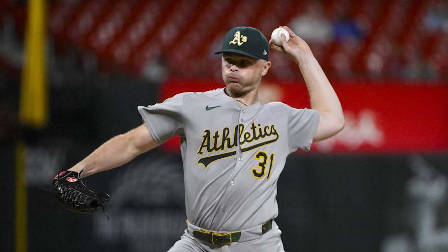 The one veteran left-handed pitcher who should be on Pirates' free ...