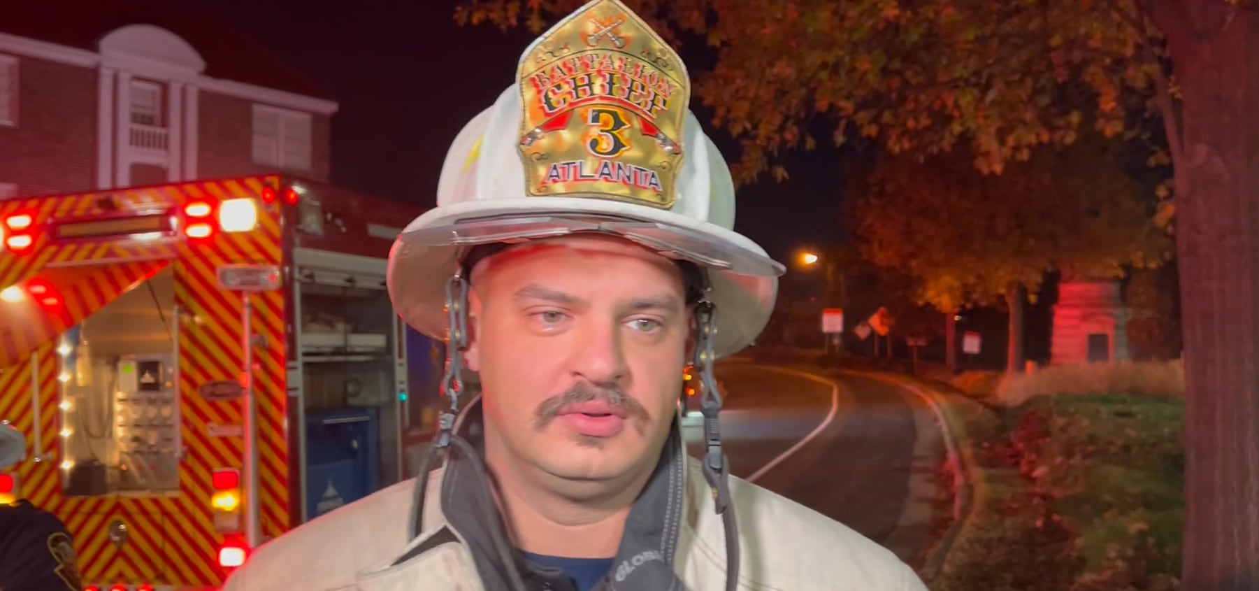 Midtown apartment fire displaces resident