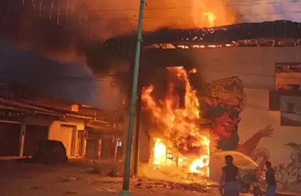 Motorcycle bomb attack in Balboa leaves 13 injured as fire rips through ...
