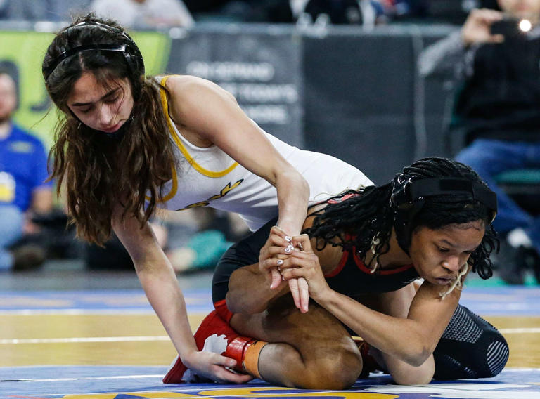 Girls wrestling preview 2025-26: Top 10 storylines for the coming season