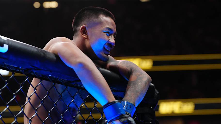 UFC 323 title fight cut short by absolutely disgusting arm break