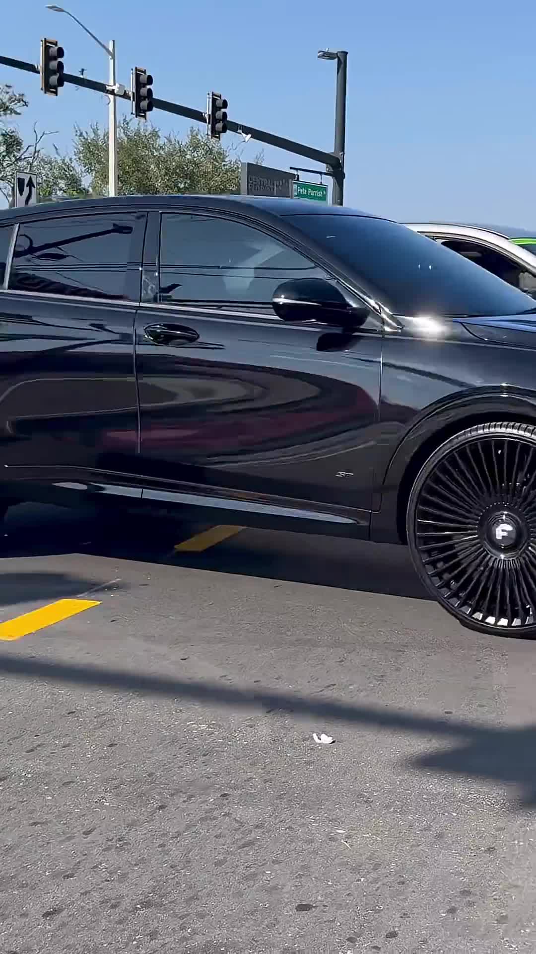 Riding Big Carshow 2025