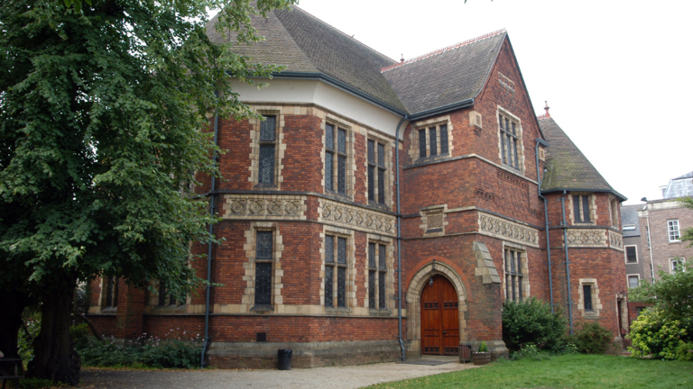 Faith leaders criticise Oxford Union Robinson invite