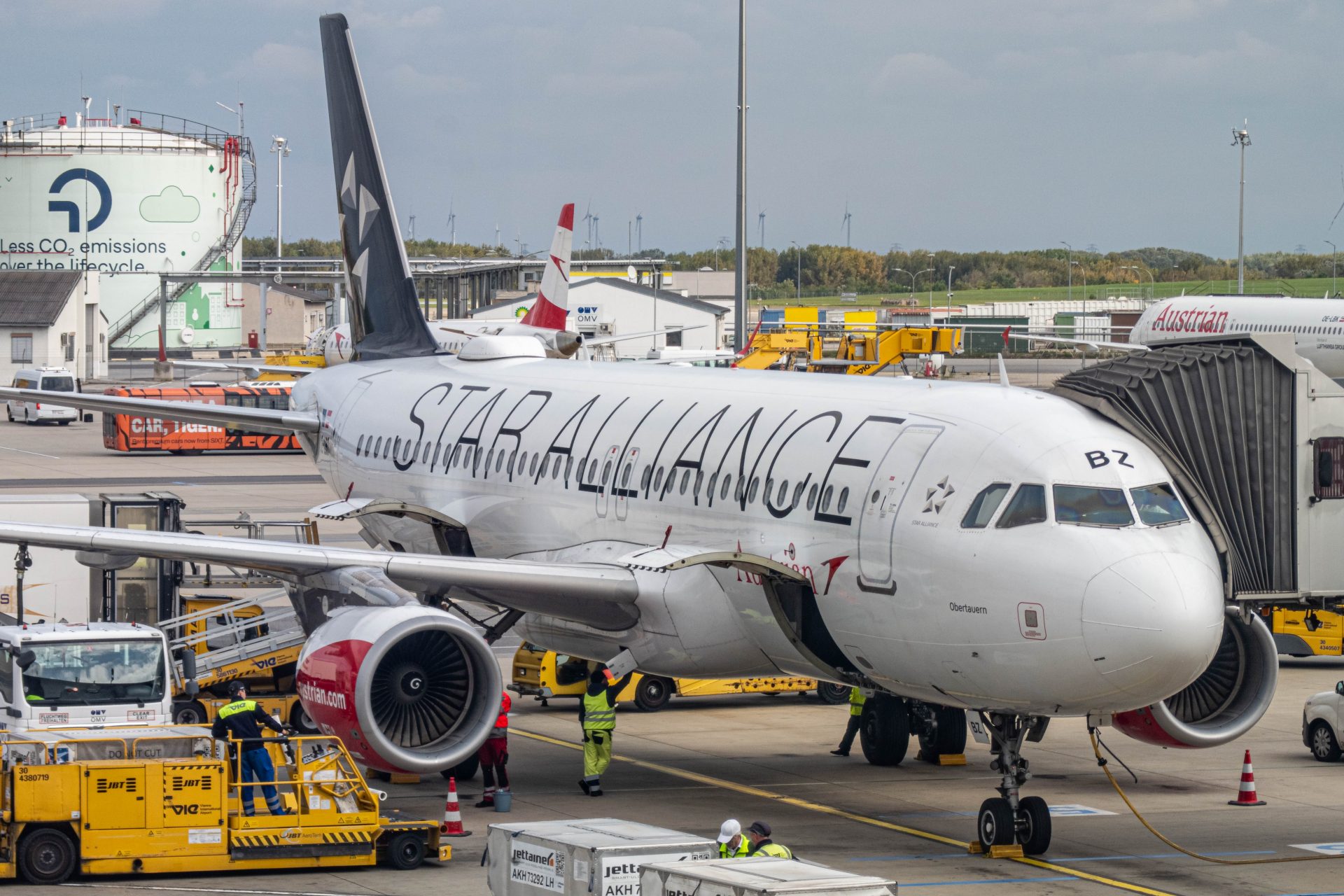 Intense solar activity causes pilots to lose command of aircraft ...