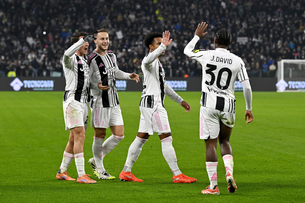 Napoli vs Juventus lineups, live streaming, how & where to watch on TV