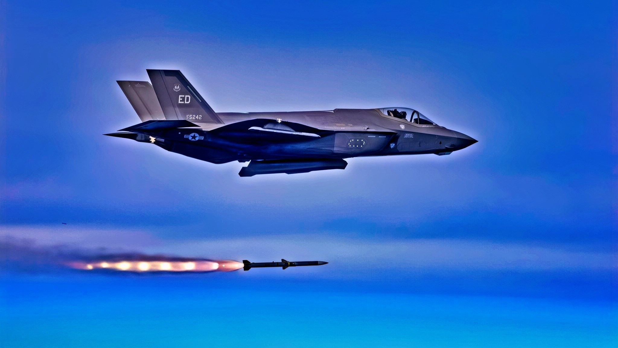 F-35 fighter now armed with the 'no escape' Mach 4 ramjet Meteor missile