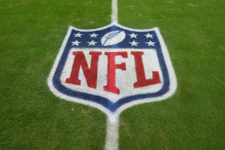 NFL games on today 12/7/25: Week 14 TV schedule for Sunday