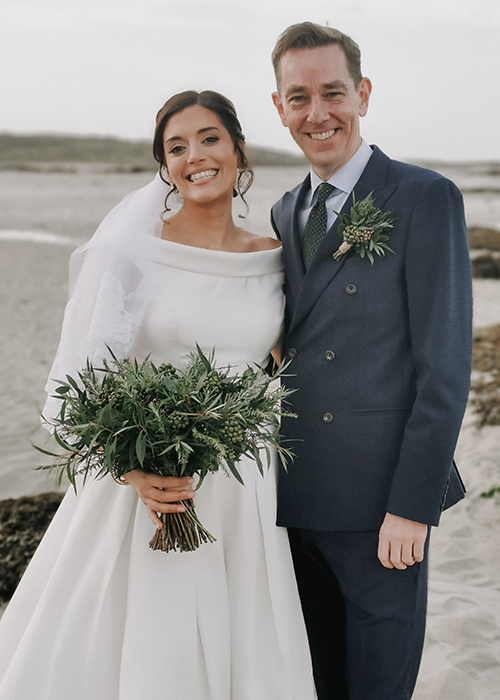 Ryan Tubridy is 'one lucky man' as he shares new wedding snap — one ...