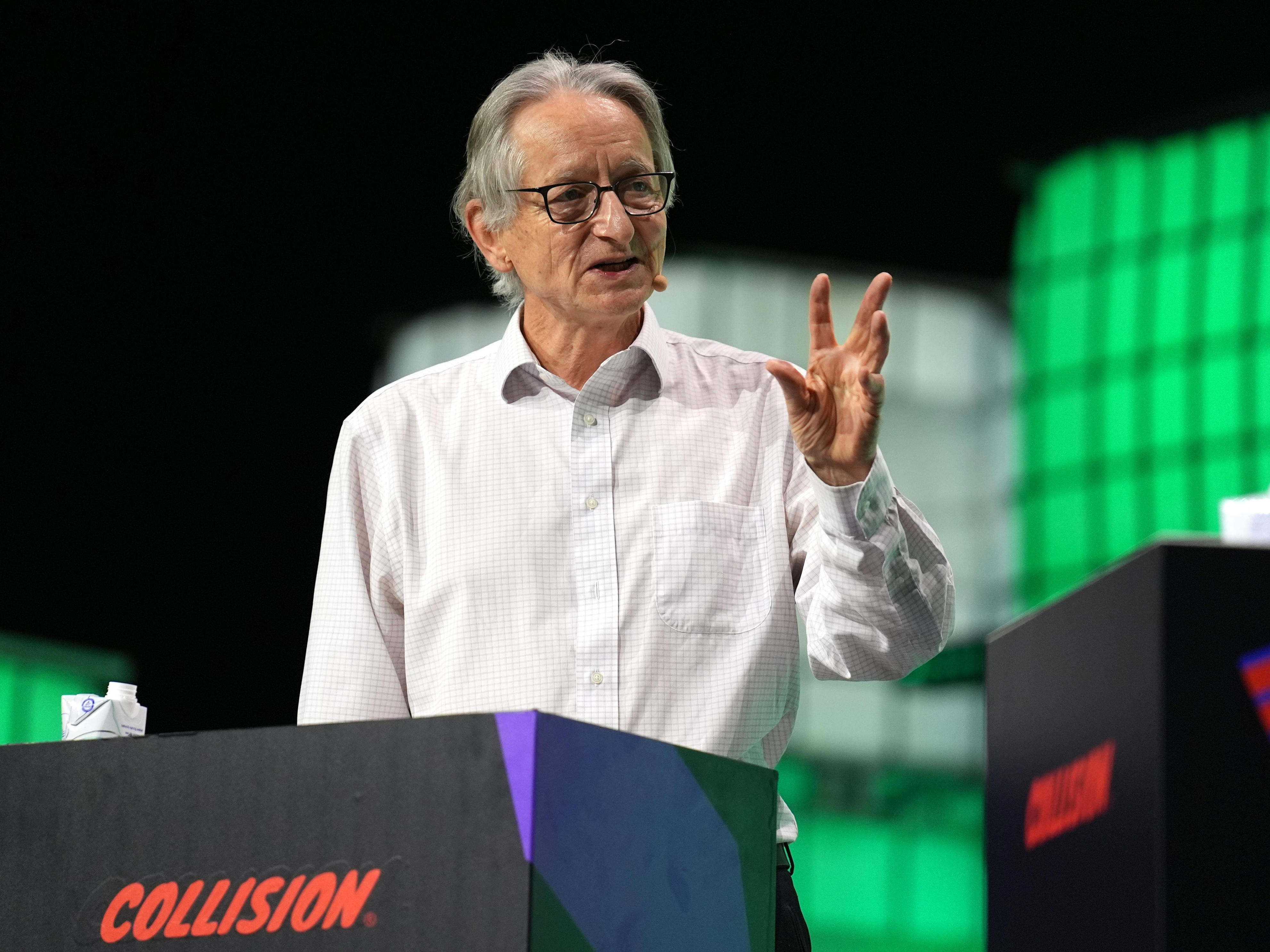 'Godfather of AI' says CS degrees 'will remain valuable for quite a ...