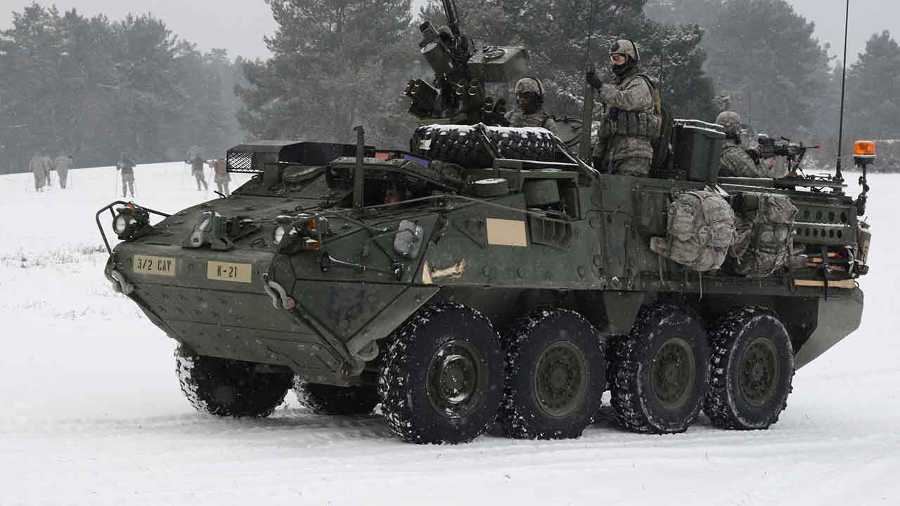 USA tilbyder Polen 250 brugte Stryker-panserkøretøjer for kun 1 dollar