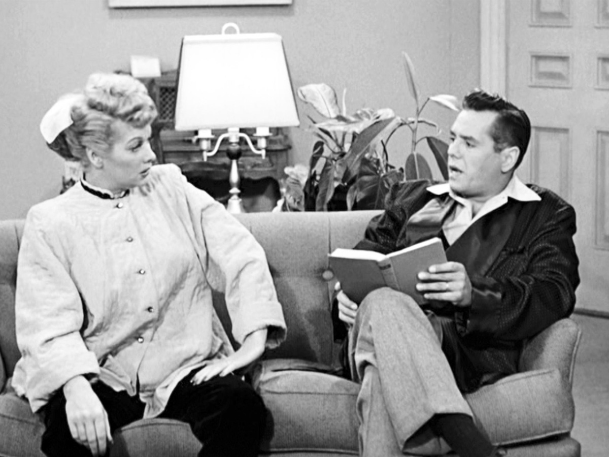 30 wild behind-the-scenes stories from I Love Lucy