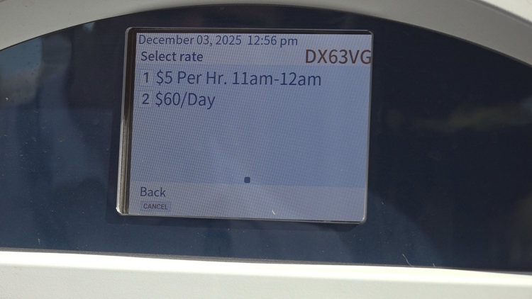 Neptune Beach mayor defends $5 hourly nonresident parking rate for ...