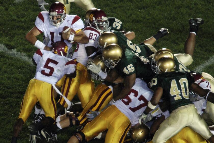 Plaschke: Don't kill college football's best tradition. Compromise to ...