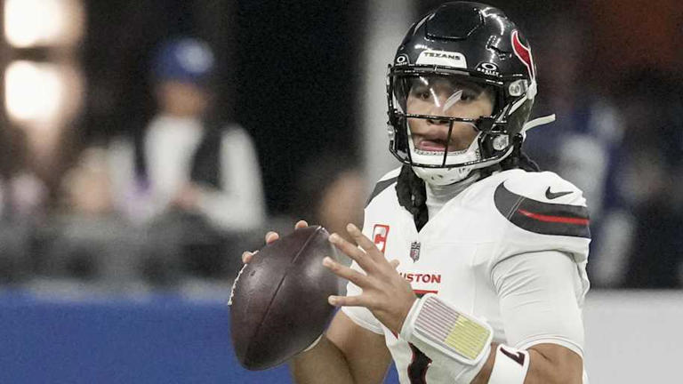 Patrick Mahomes, CJ Stroud and 3 more SNF PrizePicks plays for Chiefs ...