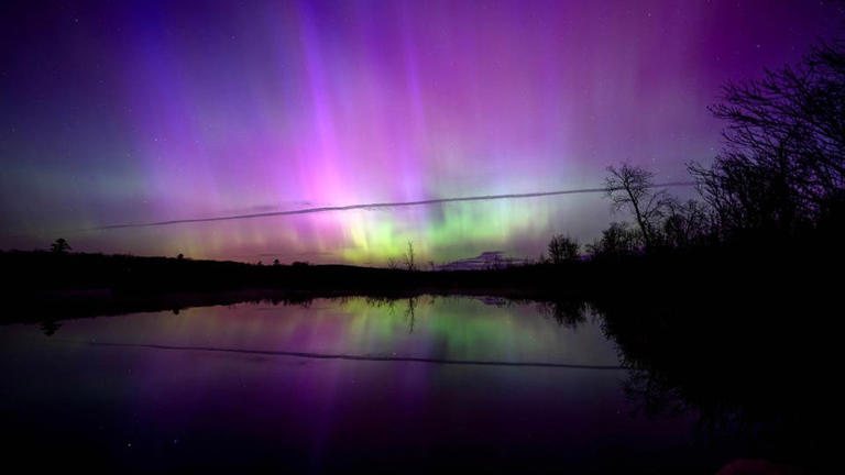 Northern lights forecast: 15 states may see aurora Sunday night—and ...