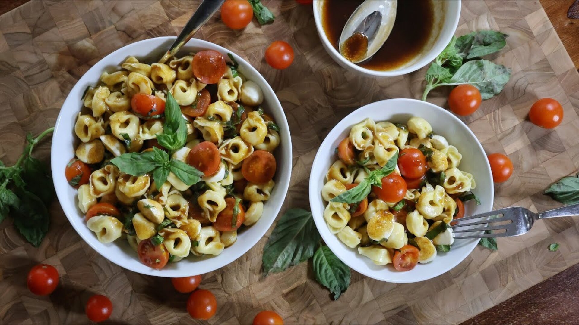 Tortellini caprese pasta salad recipe