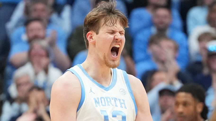 North Carolina basketball overwhelms Georgetown in win